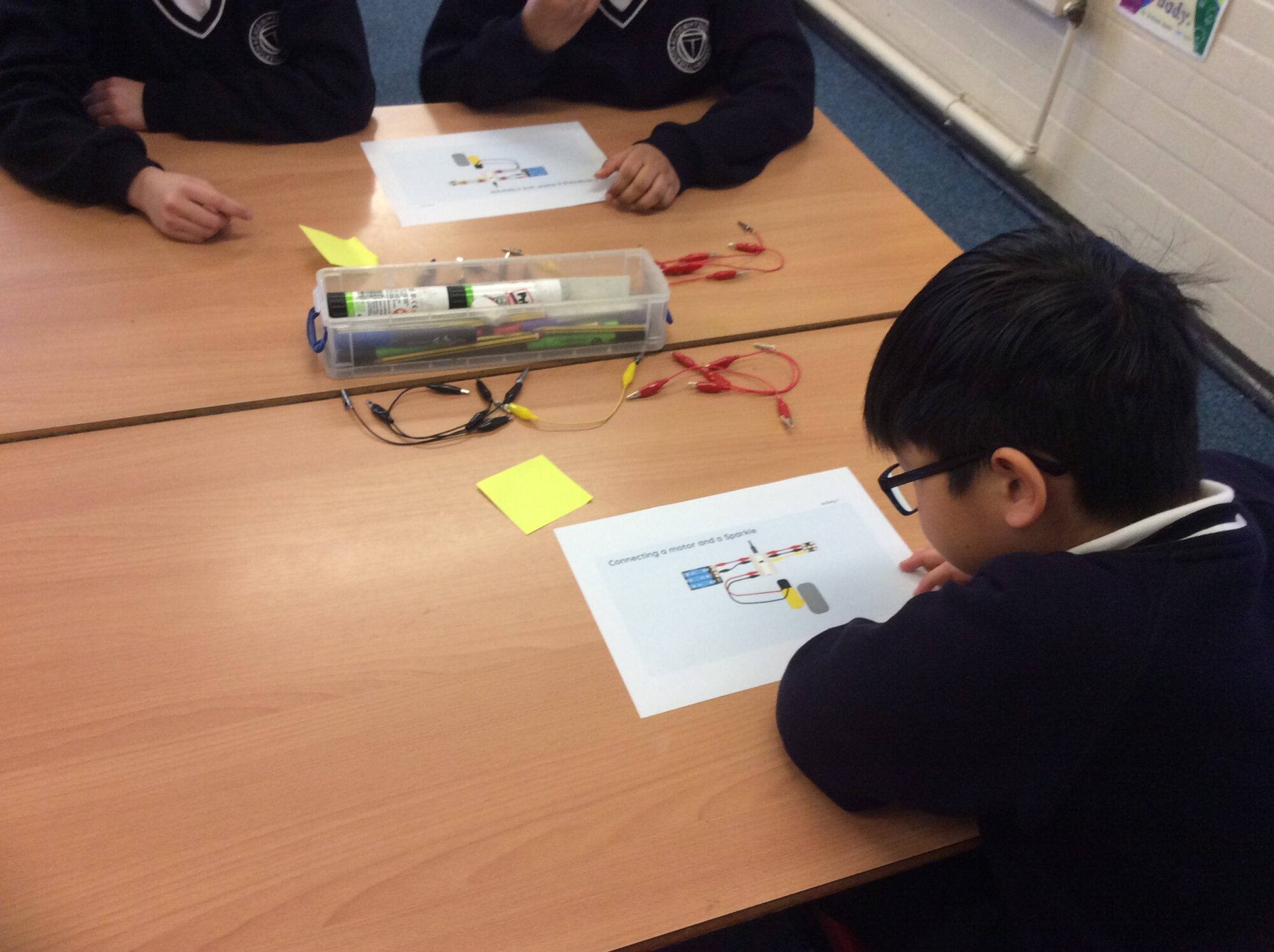 Computing with Crumble Kits in Year 5 – Tiverton Academy